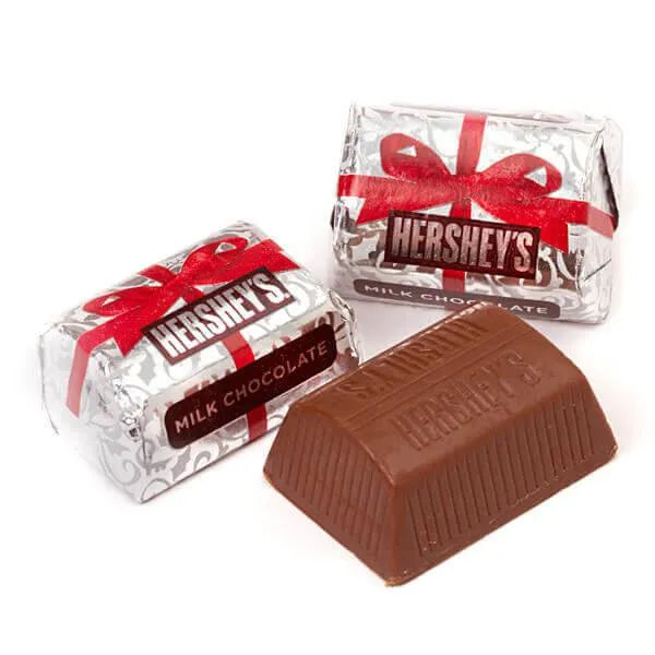 Hershey's Milk Chocolate Christmas Nuggets Candy: 10-Ounce Bag | Candy ...